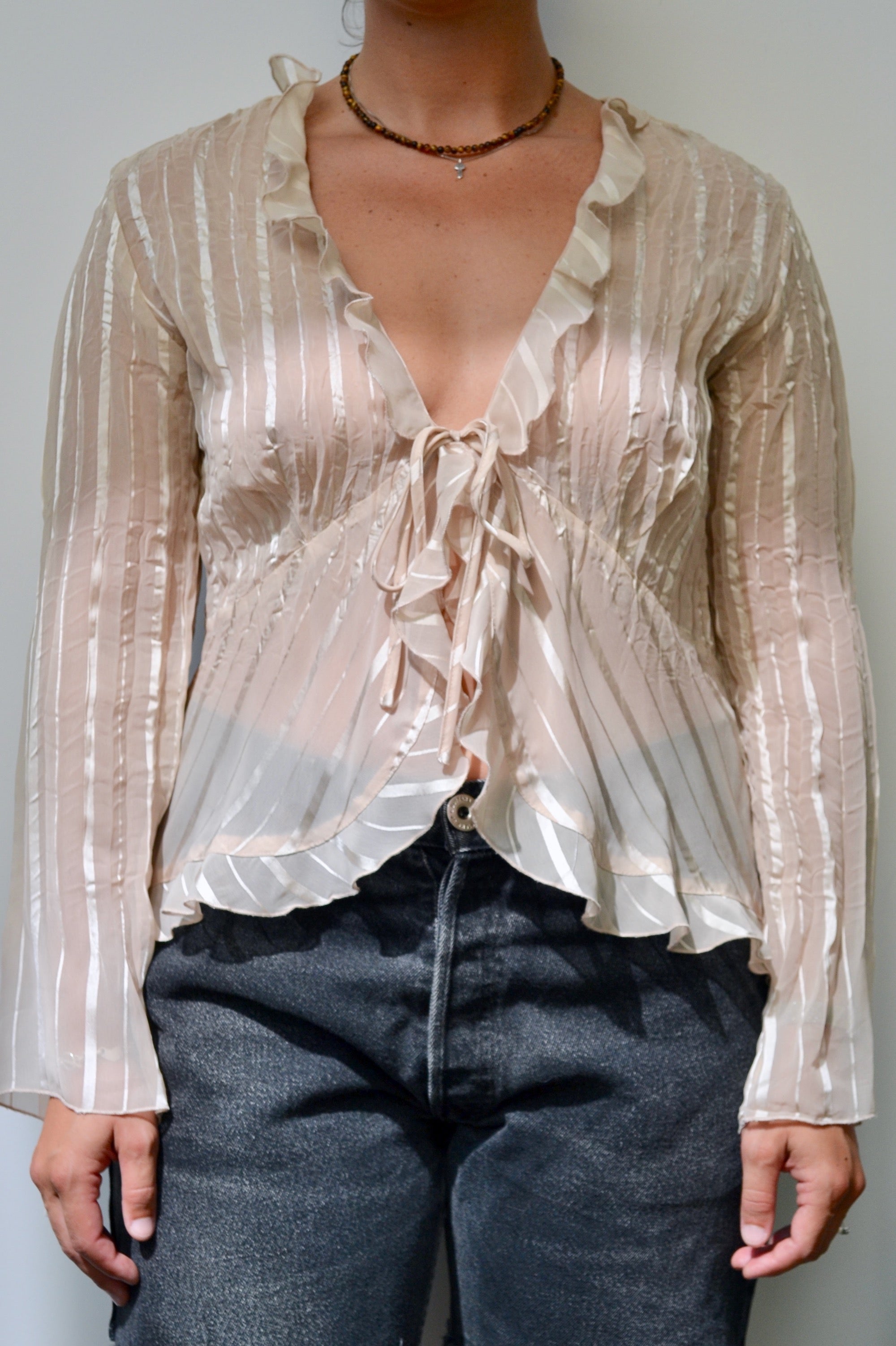 Flutter Crinkle Blouse – Community Thrift and Vintage