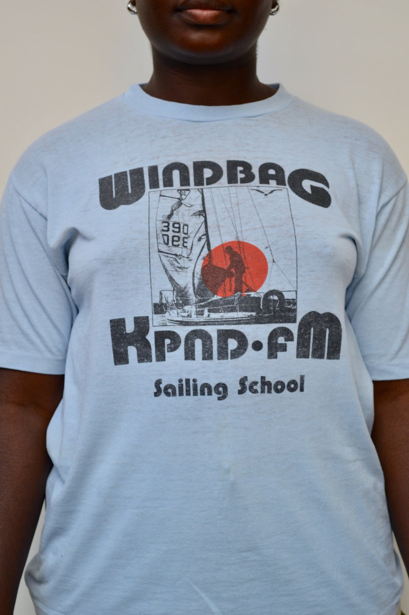 Windbag Tee – Community Thrift and Vintage